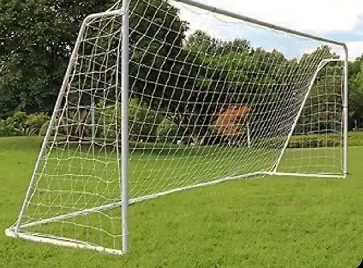Mini Football Goal Stand White • chooseandtrack.com